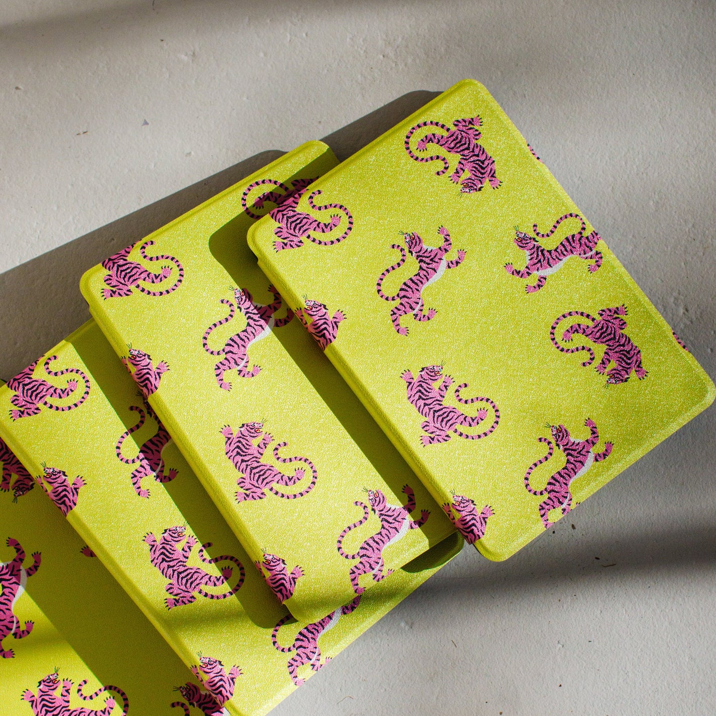 Hey Tiger • Kindle Case – page.
