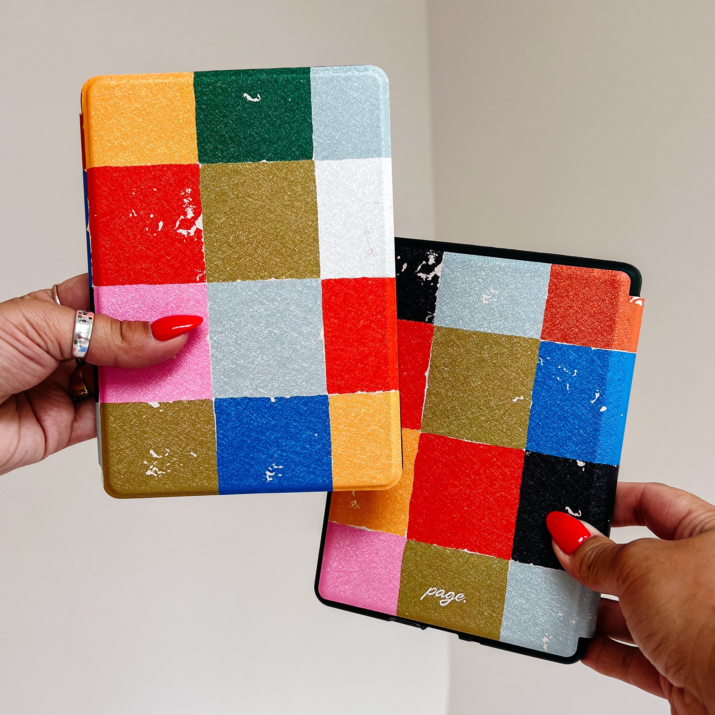 Color Blocked • Kindle Case – page.